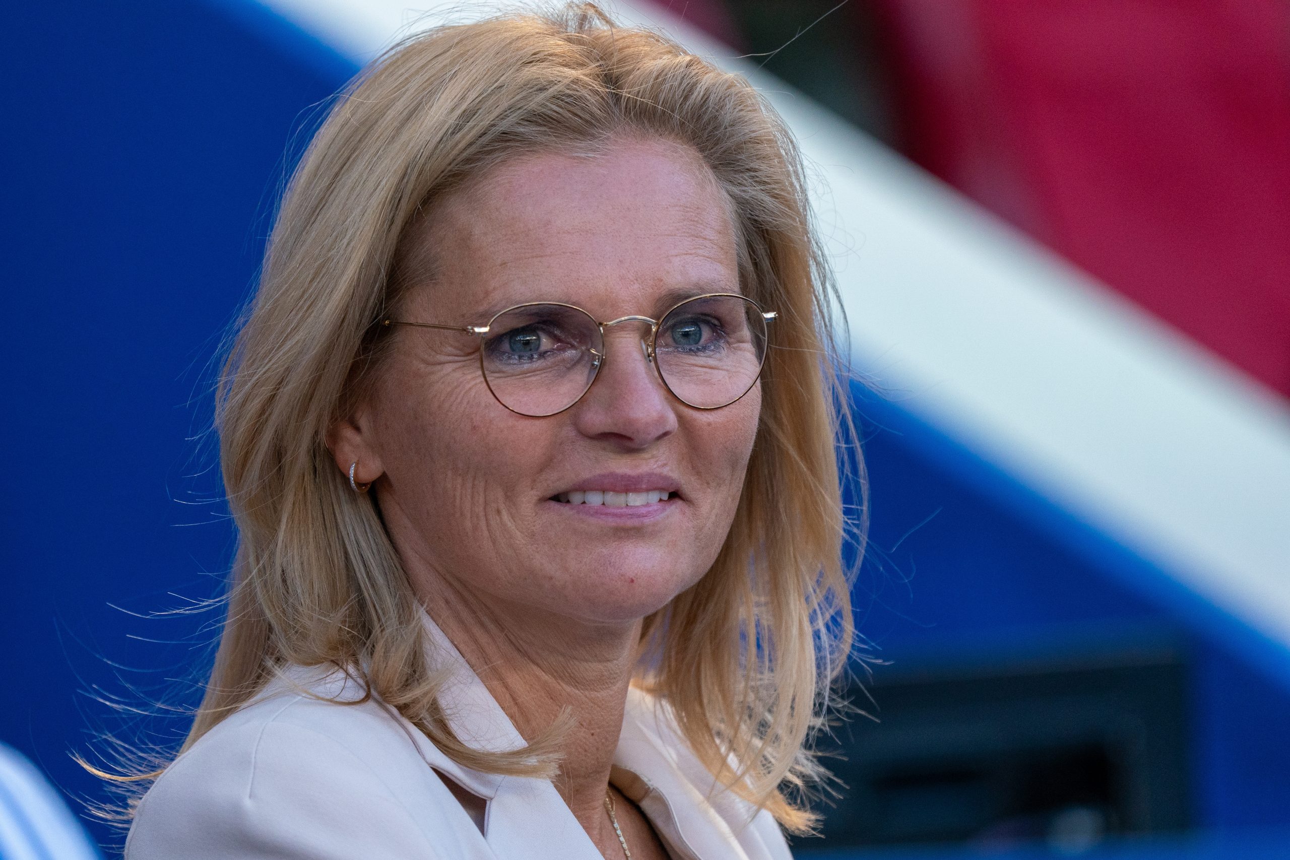 Boek van de Maand: voetbalcoach Sarina Wiegman als rolmodel tegen wil ...